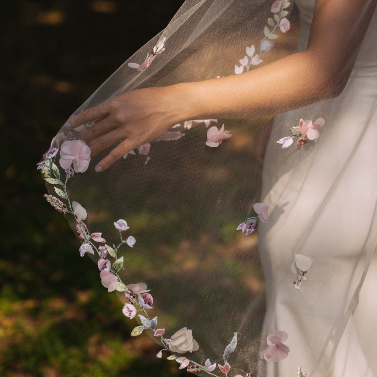 3D Floral Wedding Veils: Adding Dimension to Your Bridal | TARA Bridal