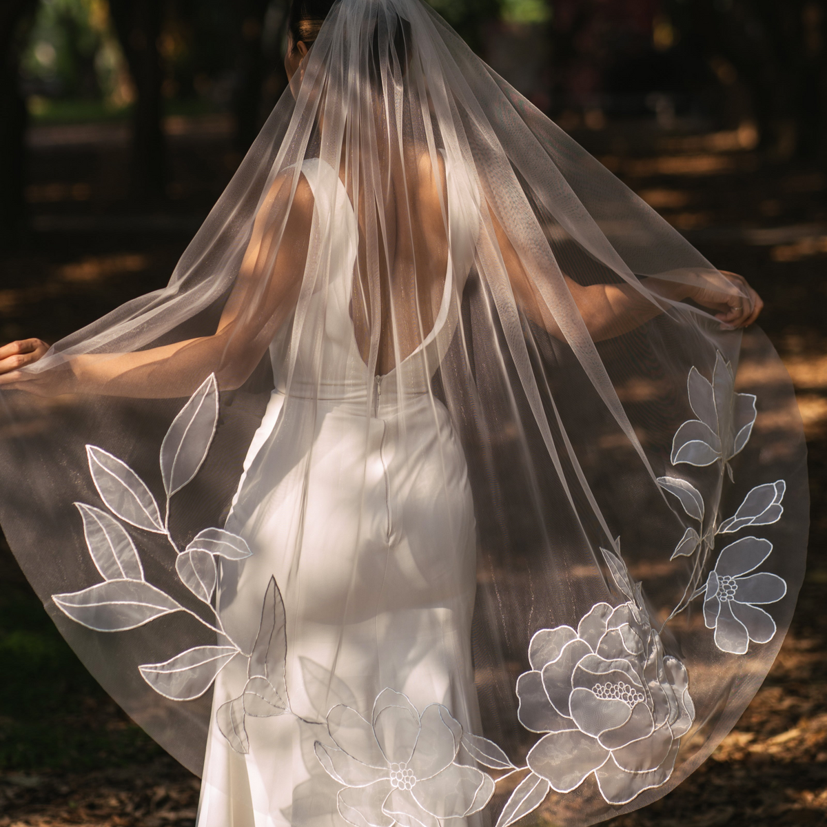 The Rise of Customized Veils Among American Brides